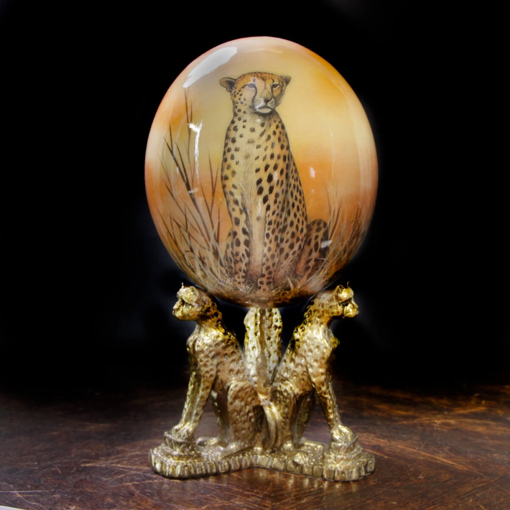 Uovo di Struzzo Decorato