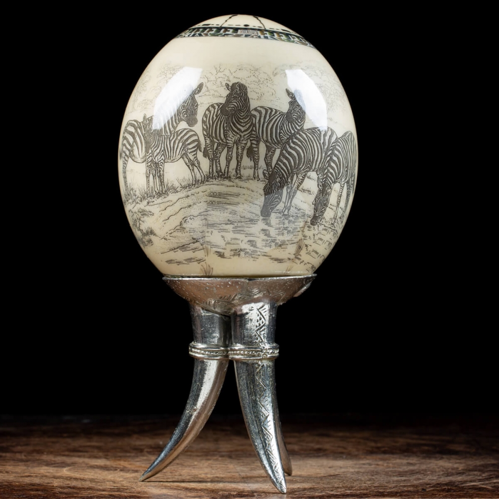 Uovo di Struzzo Decorato