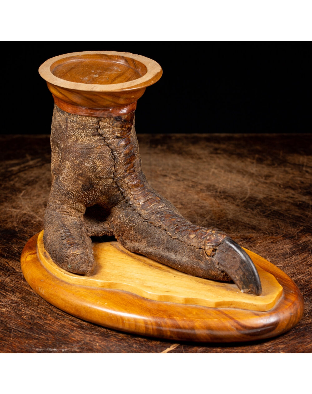 Uovo di Struzzo Decorato