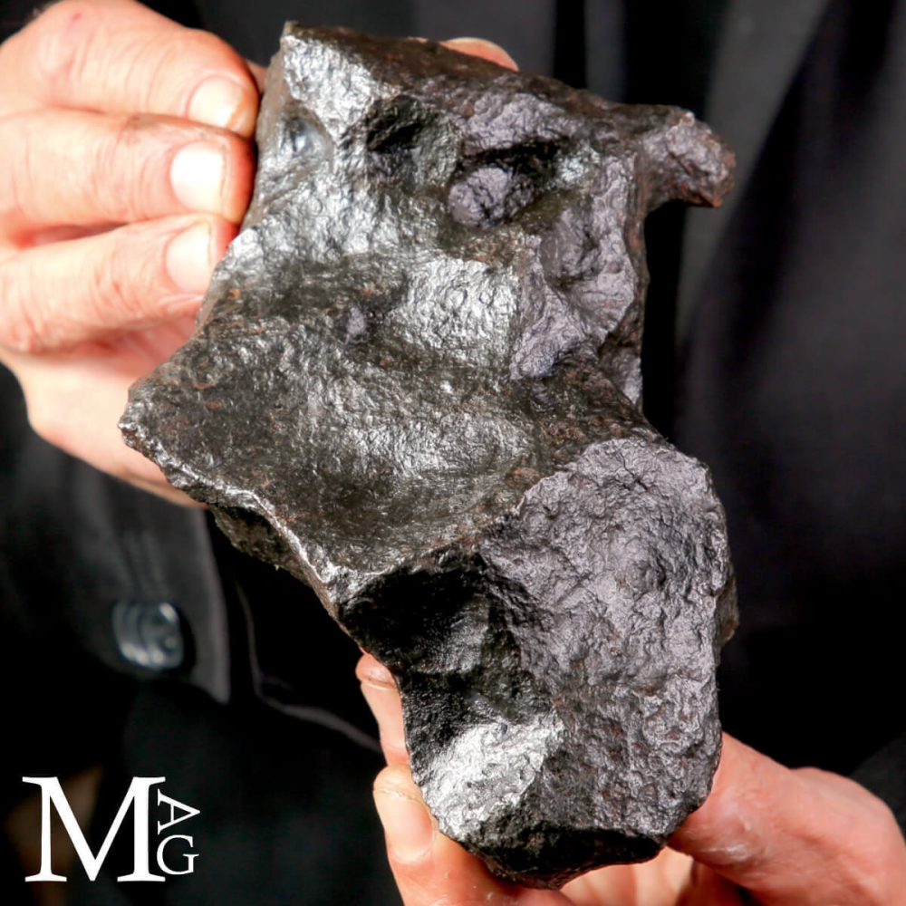 Iron Meteorite – Campo del Cielo, Argentina – Weight 2820 g