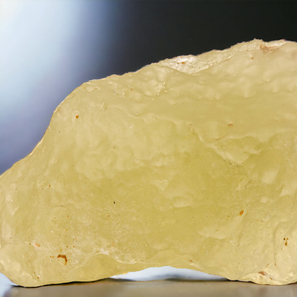 Libyan Desert Glass - Collector's Specimen. - DLG-02