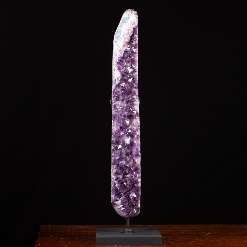The Magic of Amethyst in Modern Decoration. - AMG-197