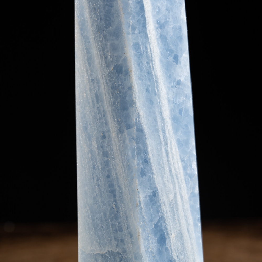 Obelisco in Calcedonio - Madagascar