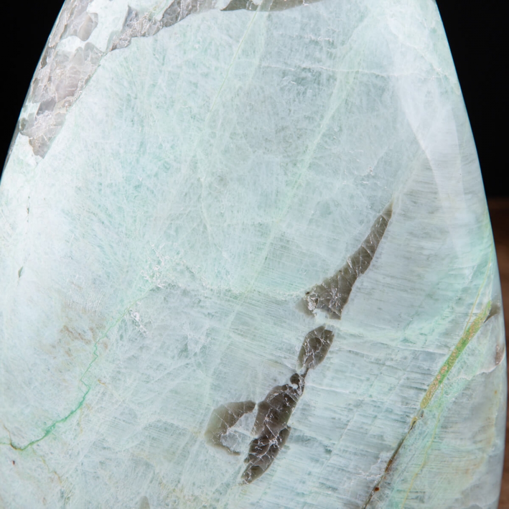 Garnierite - Green Moonstone - GRN-07