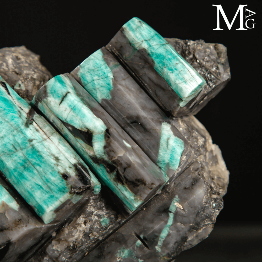 Smeraldo su matrice di scisto con quarzo – Brasile