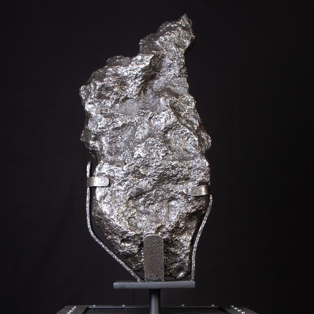 The Epic of a Campo del Cielo Meteorite - Cosmic Journey. - CDC-28