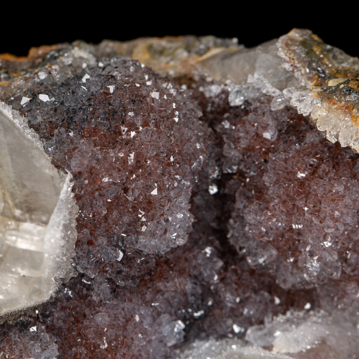Calcite su Ametista