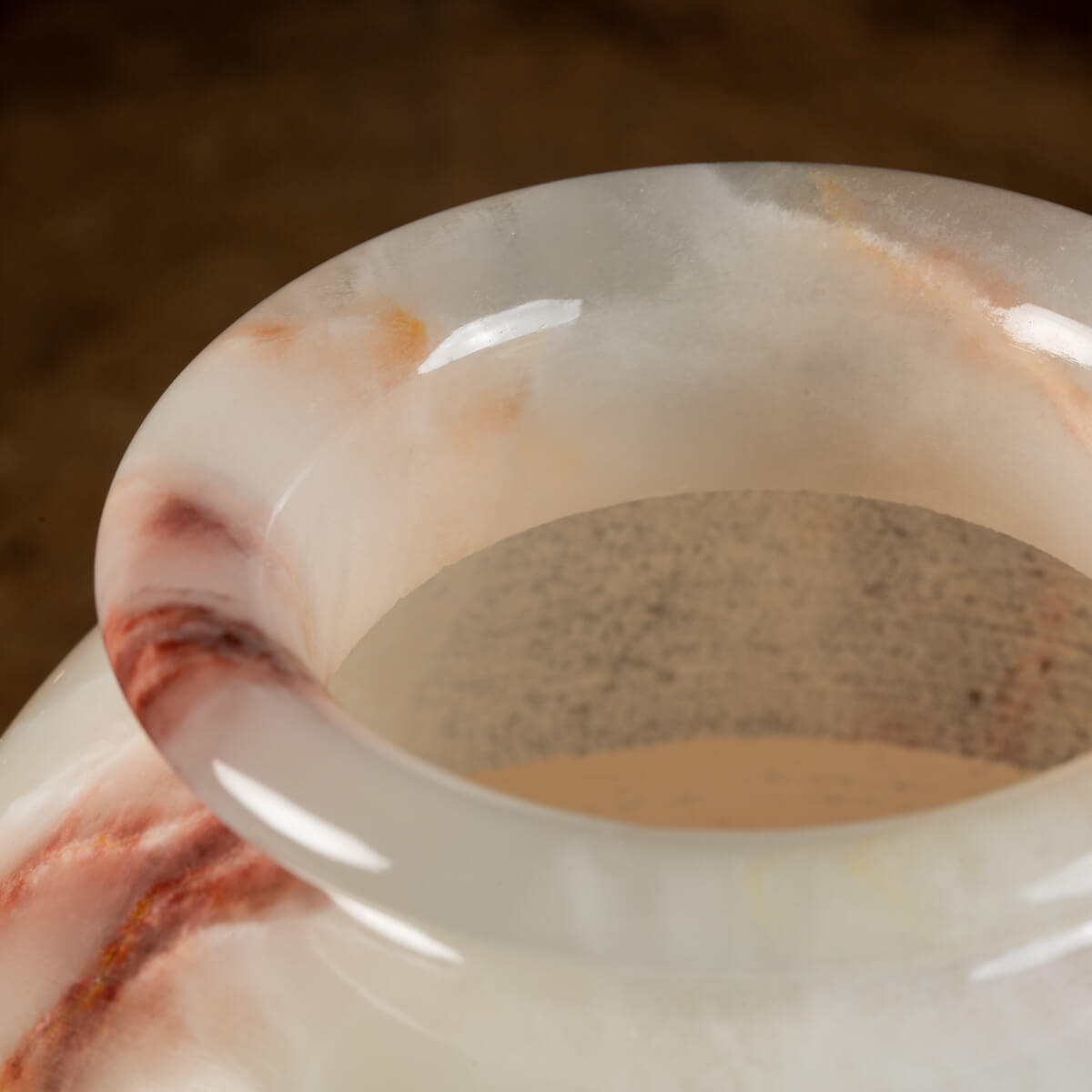 Vase aus Onyx-Iris