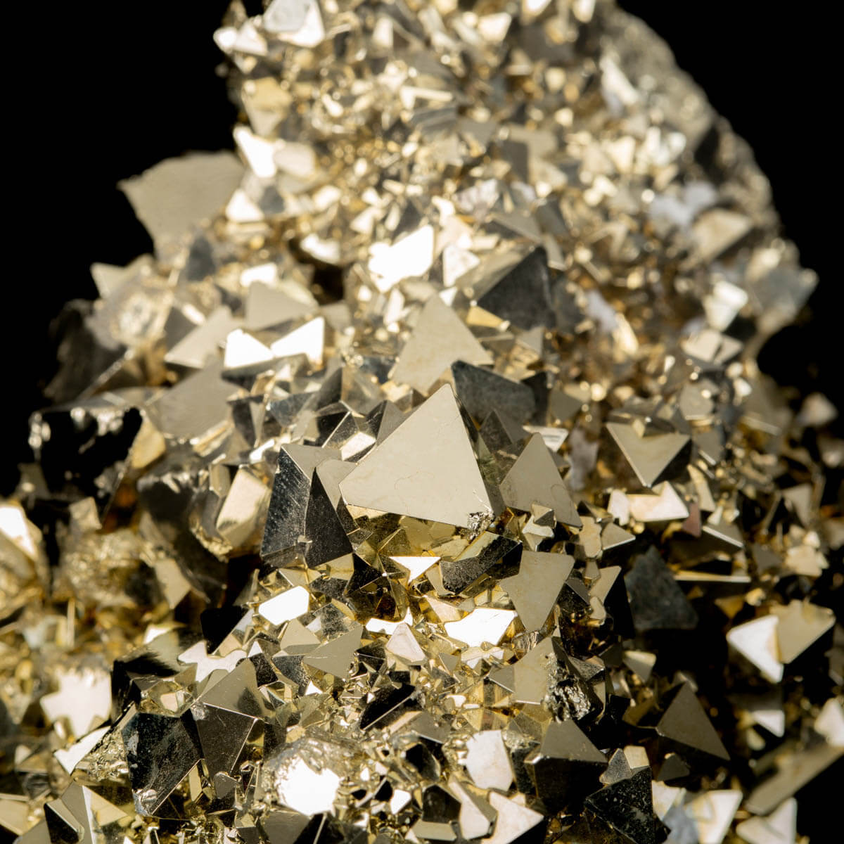Spécimen exceptionnel de pyrite octaédrique - PIR-10